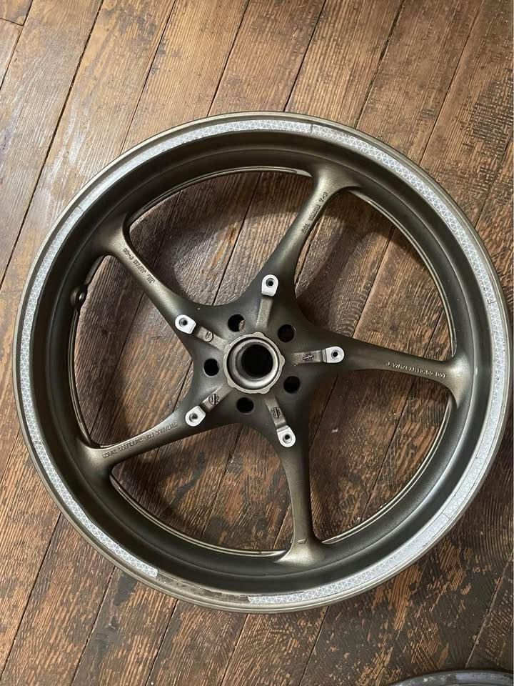 2006-2007 Yamaha R6 Wheel - hanspartshouse